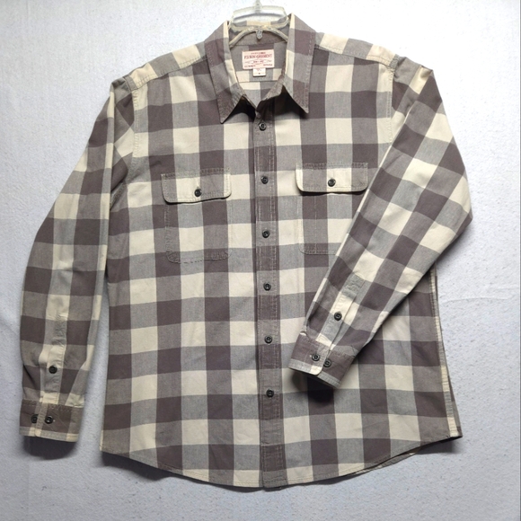 Filson | Shirts | Filson Garment Plaid Long Sleeve Button Up Shirt Mens ...
